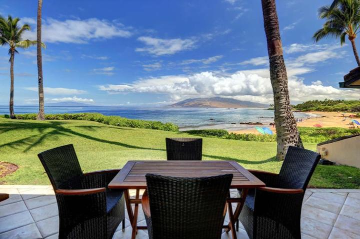 Makena Surf | Beachfront Vacation Rentals | Wailea Maui